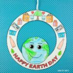 Earth Day Wreath with Template - Non-Toy Gifts