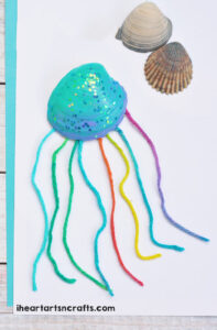 28 Jellyfish Crafts Kids - Summer Ocean / Under The Sea Craft Ideas